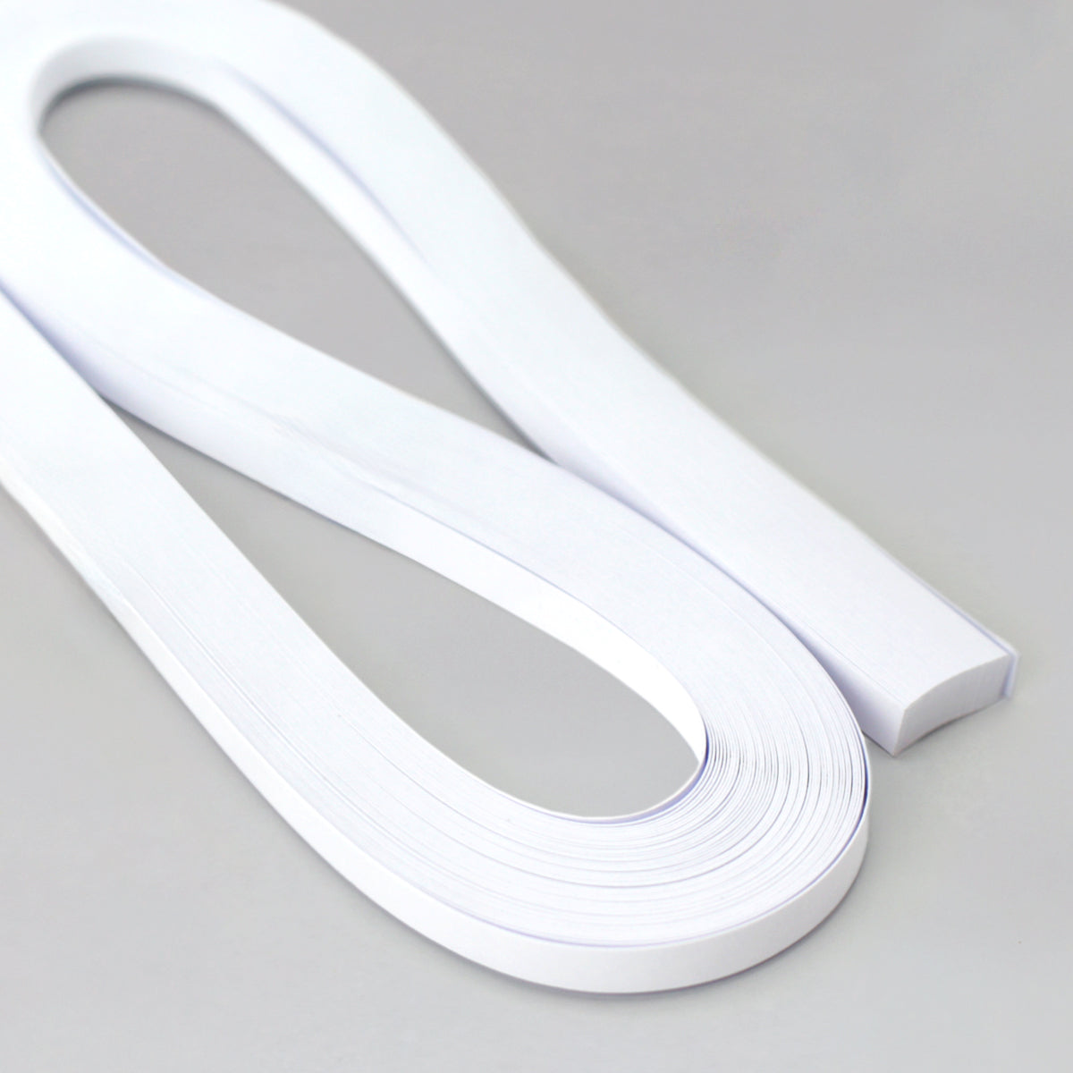 Classic White Heavyweight Outline Quilling Strips 5mm (pack of 50 ...
